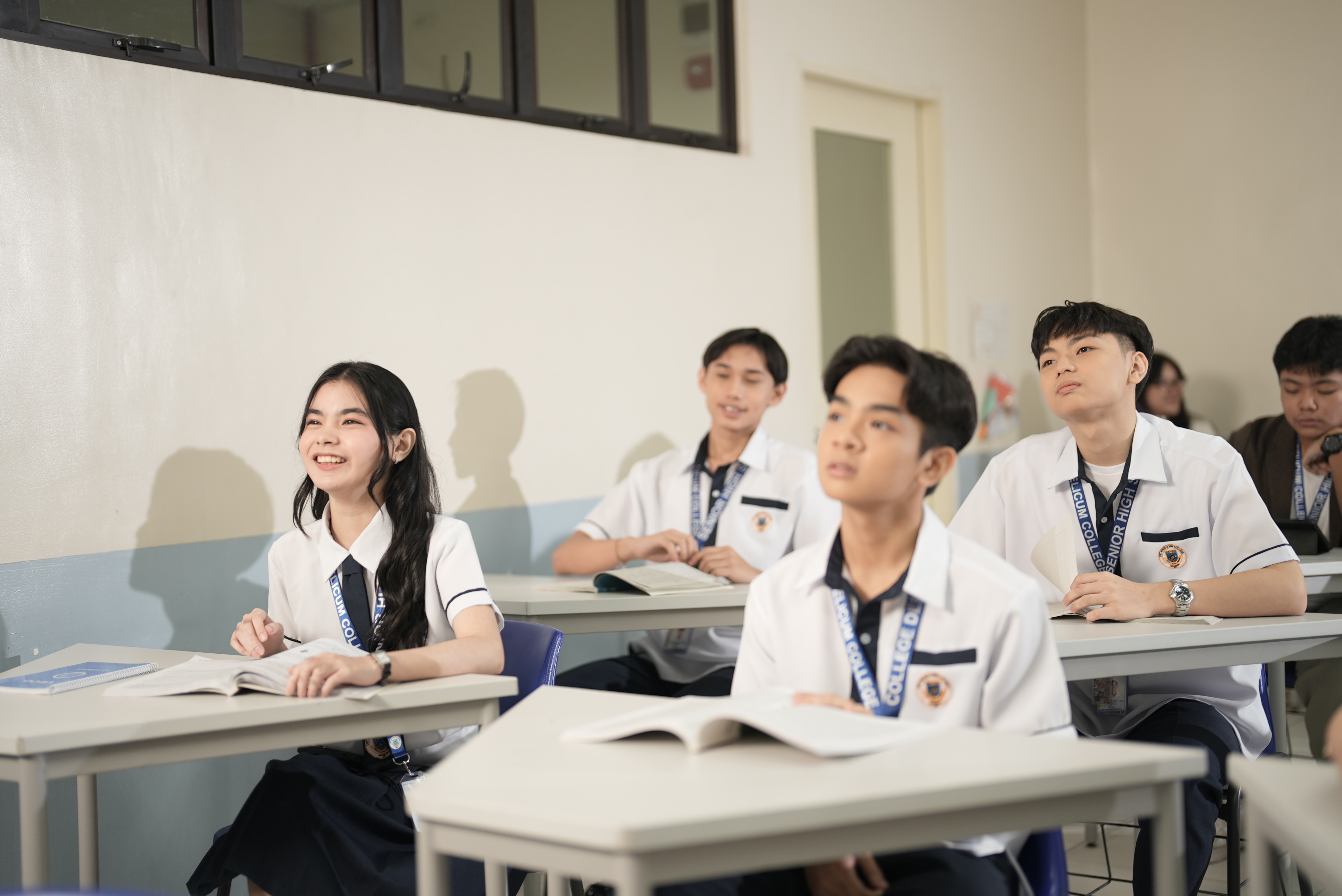 Home | UST Angelicum College